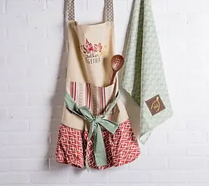 DESIGN IMPORTS Gather Together Ruffle Apron