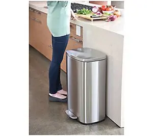ITOUCHLESS Softstep 13.2-gallon Stainless Steel Step Trash Can