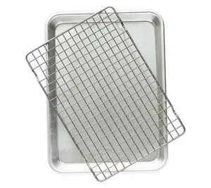 NORDICWARE Naturals Quarter Sheet W/ Oven-safe Grid - One-color