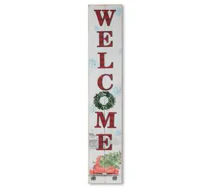 GERSON INTERNATIONAL 46.75-in H Wood Truck Porch Sign W/ Pine Wreath Gerson Co - One-color