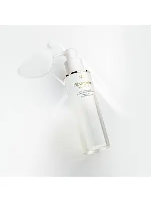 CLE DE PEAU BEAUTE Micellar Cleansing Water