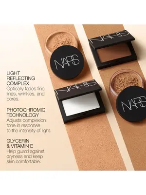 NARS Light Reflecting Setting Powder - Sable