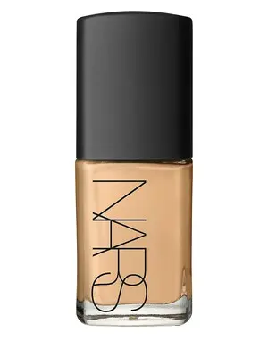 NARS Sheer Glow Foundation One-color