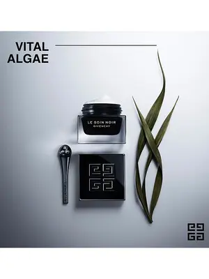 Givenchy Le Soin Noir Eye Cream