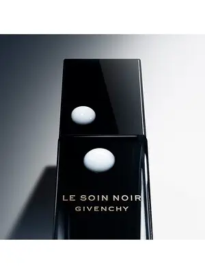 Givenchy Le Soin Noir Lifting Serum