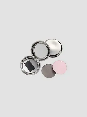CHANTECAILLE The Pebble Refillable Eye Shade Compact - Silver