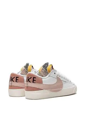 Nike Blazer Low 77 Jumbo Sneakers