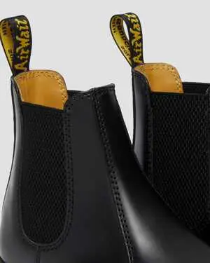 Dr. Martens 2976 Smooth Leather Chelsea Boots In Black - 29% Off