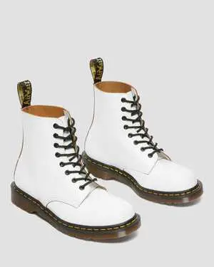 Dr. Martens 1460 Vintage Made Boots - White