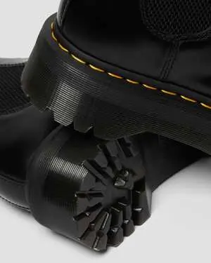 Dr. Martens 2976 Platform Chelsea Boots - Black