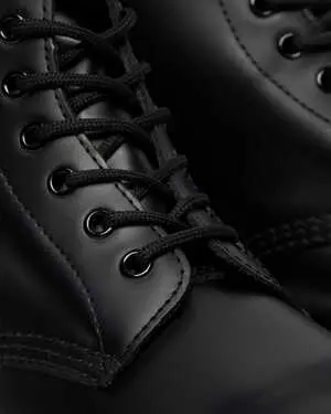 Dr. Martens 1460 Smooth Leather Lace-up Boots - Black