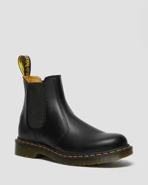 Dr. Martens 2976 Smooth Leather Chelsea Boots - Black