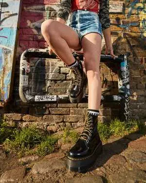 Dr. Martens Jadon Max Platform Boots - Black