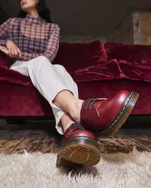 Dr. Martens 1461 Smooth Leather Oxford Shoes - Red