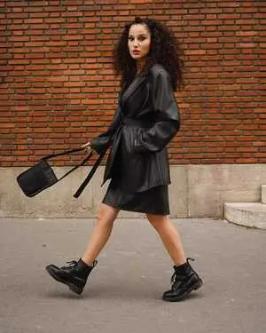 Dr. Martens 1460 Mono Smooth Leather Lace Up Boots - Black