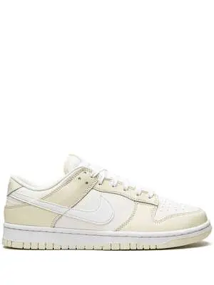 Nike Dunk Low Sneakers - White