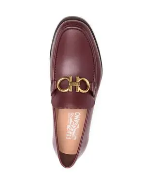 FERRAGAMO Gancini Plaque Loafers - Purple