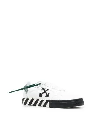Off-White Vulcanized Low-top Sneakers - White