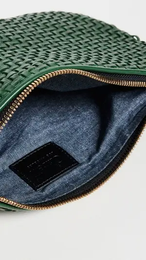 Clare V. Petit Moyen Messenger - Evergreen Woven Zig Zag
