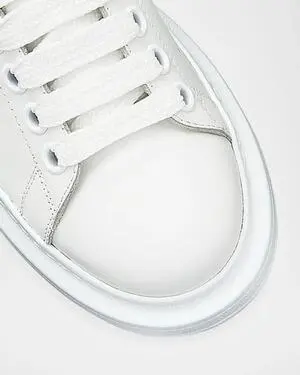 Alexander McQueen Oversized Sneakers - White/black