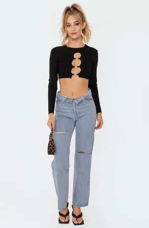 EDIKTED Patricia Long Sleeve Crop Top