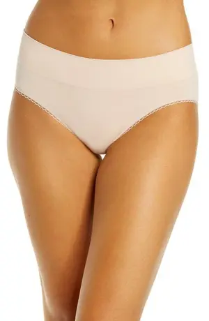 Wacoal Feeling Flexible Hipster Briefs Rose Dust