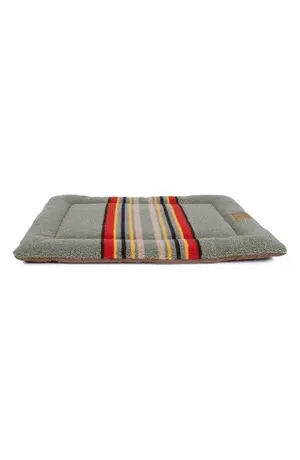 Pendleton Vintage Camp Pet Comfort Cushion