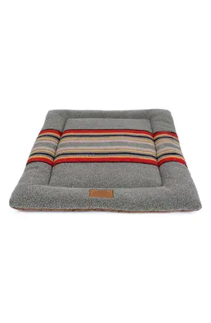 Pendleton Vintage Camp Pet Comfort Cushion