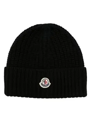 Moncler Logo-patch Knitted Beanie - Black
