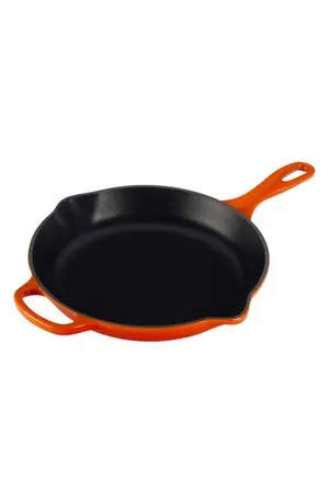 LE CREUSET Signature Handle 10 1/4 Inch Enamel Cast Iron Skillet Flame