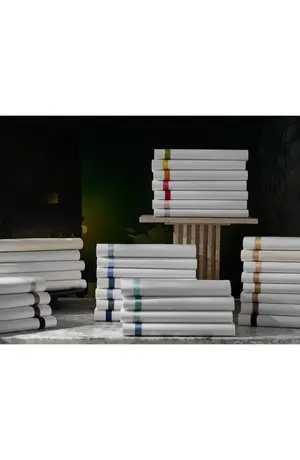 MATOUK Lowell 600 Thread Count Flat Sheet - Navy