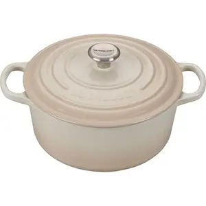 LE CREUSET 3 1/2-quart Signature Round Enamel Cast Iron French/dutch Oven Meringue