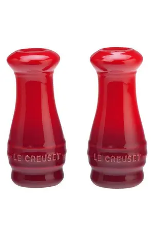 LE CREUSET Salt & Pepper Shaker Set - Cerise