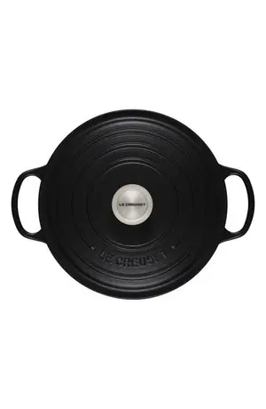 LE CREUSET Signature 5.5-quart Round Enamel Cast Iron French/dutch Oven