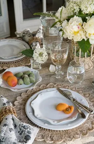 JULISKA Berry And Thread' Scalloped Salad Plate - Whitewash