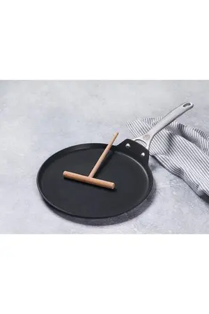 LE CREUSET Toughened Pro Nonstick Crepe Pan