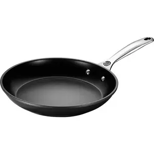 LE CREUSET 10-inch Toughened Nonstick Pro Frying Pan - Black