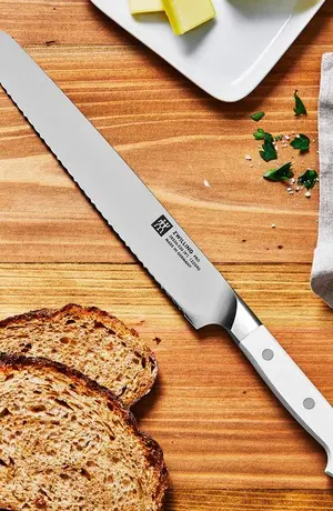 ZWILLING Pro Le Blanc 9-inch Bread Knife
