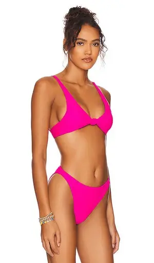 Tularosa Claudia Top