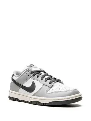 Nike Dunk Low Sneakers - White