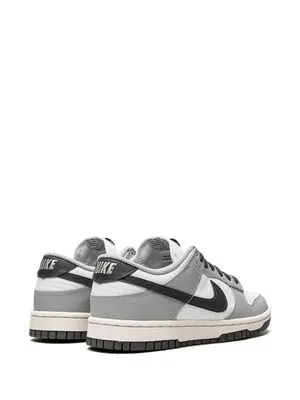 Nike Dunk Low Sneakers - White
