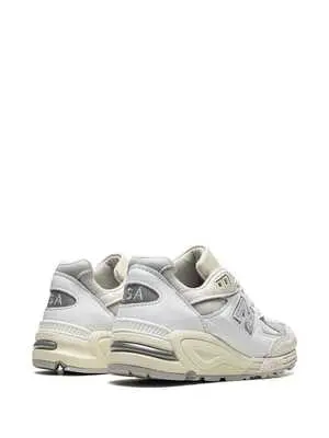NEW BALANCE 990 V2 Made In Usa Sneakers - White