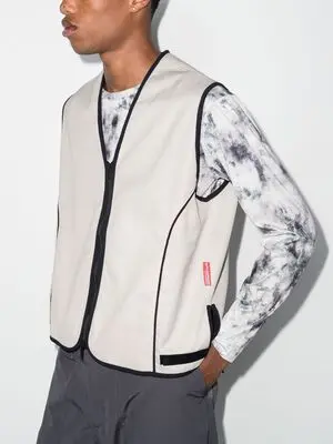 GR10K Zip-fastening Sleeveless Jacket - Neutrals