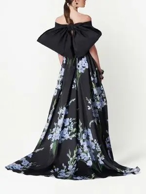 Carolina Herrera Off-shoulder Silk Top