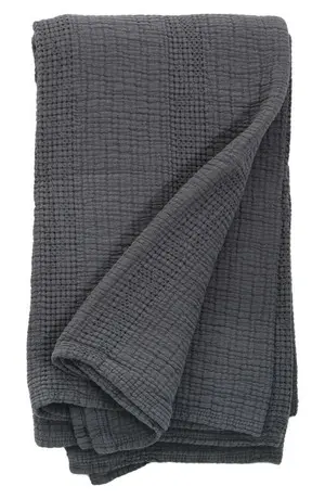 POM POM AT HOME Nantucket Matelassé Blanket - Midnight
