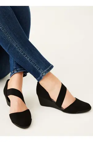 Anne Klein Wedge Pump - Black Multi