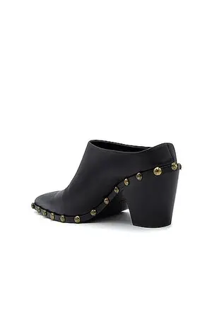 ILIO SMERALDO X Grece Ghanem Western Mule