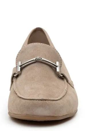 ARA Kelowna Loafer - Sand Velour