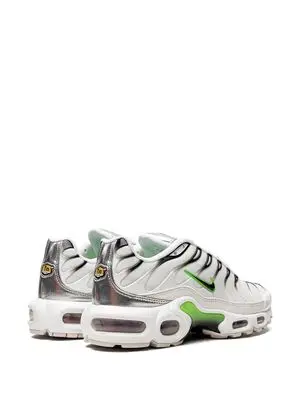Nike Air Max Plus Sneakers