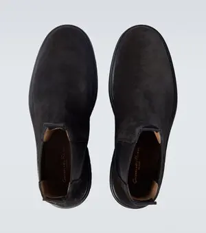 GIANVITO ROSSI Chester Suede Ankle Boots